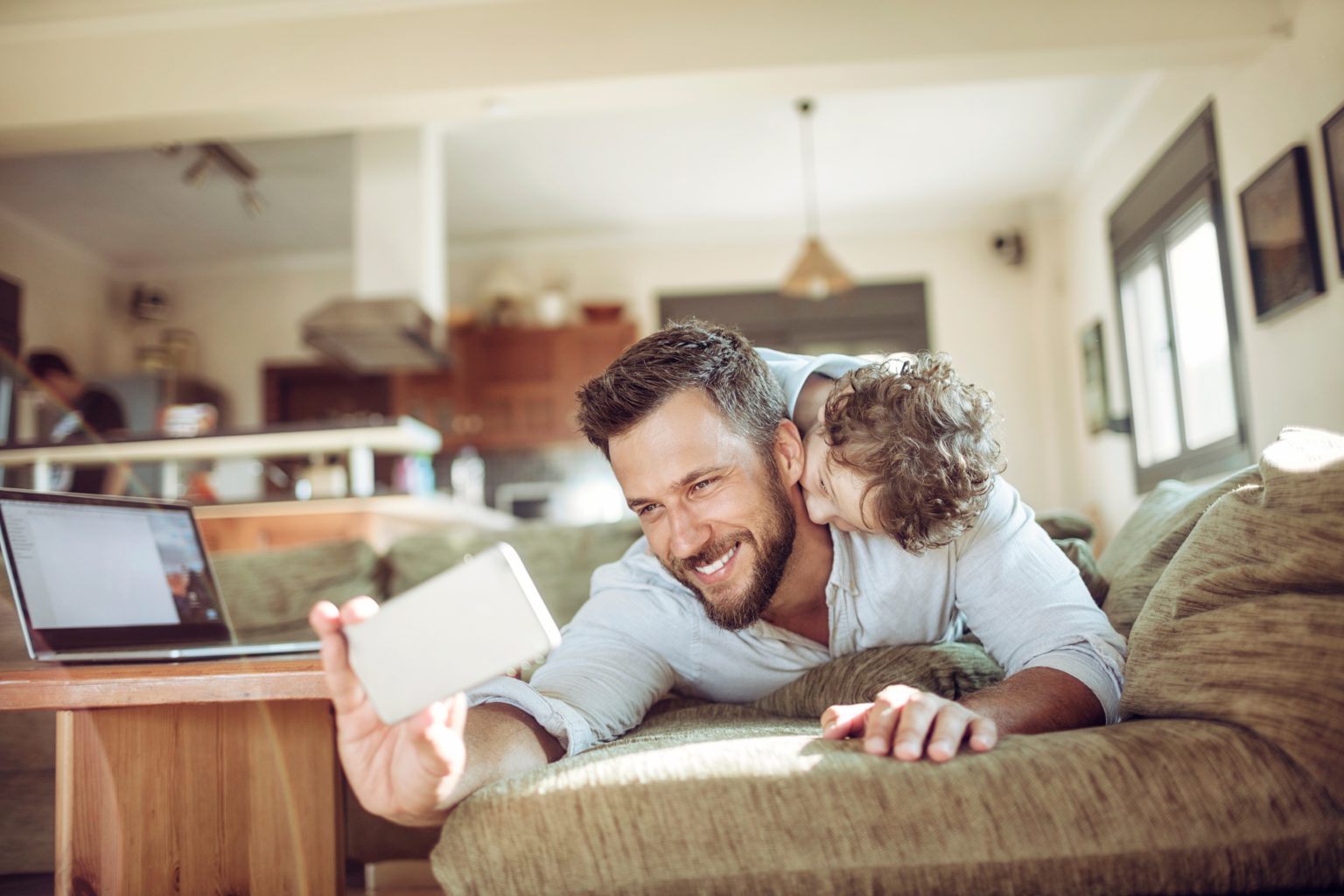 A Guide To Single Parent Dating With Zoosk . Start Today!